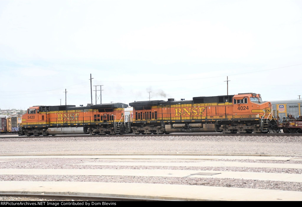 BNSF 4024